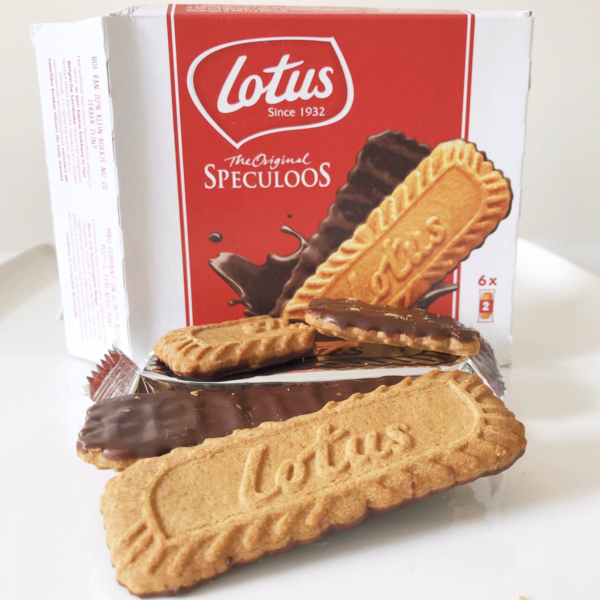 Lotus Biscoff Individually Wrapped Caramelised Biscuits with Belgian ...